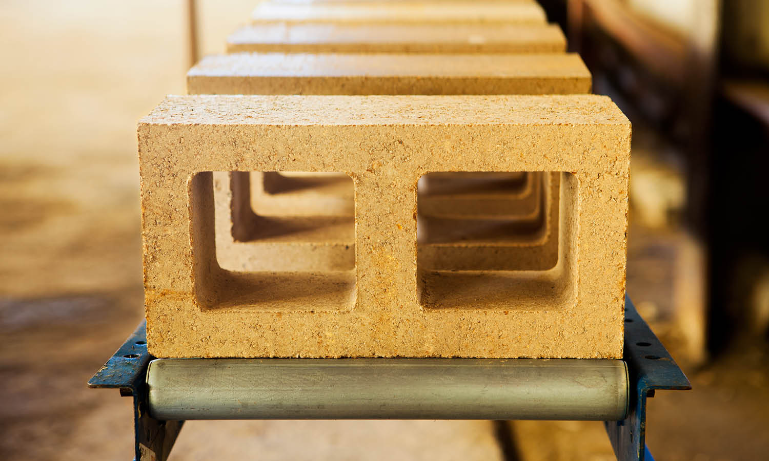 New Rock-Based Blocks Stronger, Less Polluting than Concrete ...