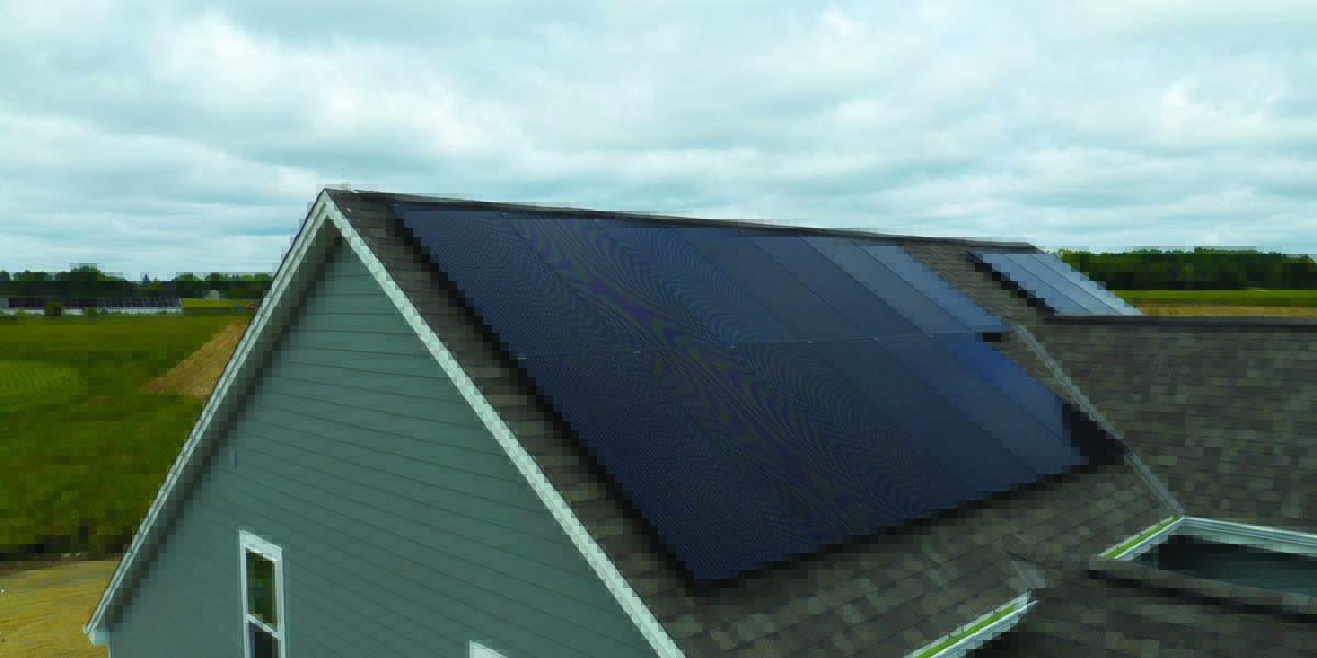 Solar Panels Enhance Midwest Home ...